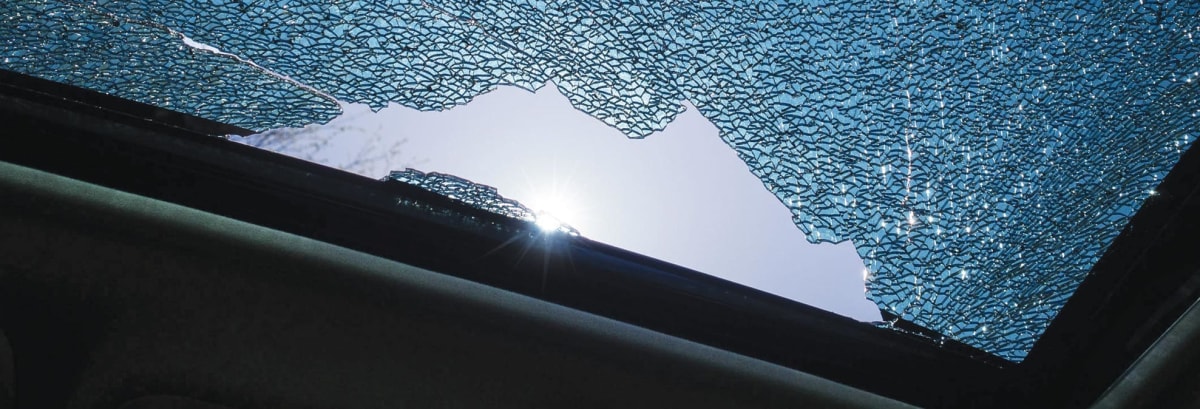 Gv70 Front Sunroof Glass Cracked Spontaneously Genesis Gv Forums